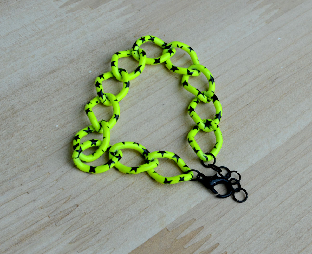 Stars On Neon Bracelet on Luulla